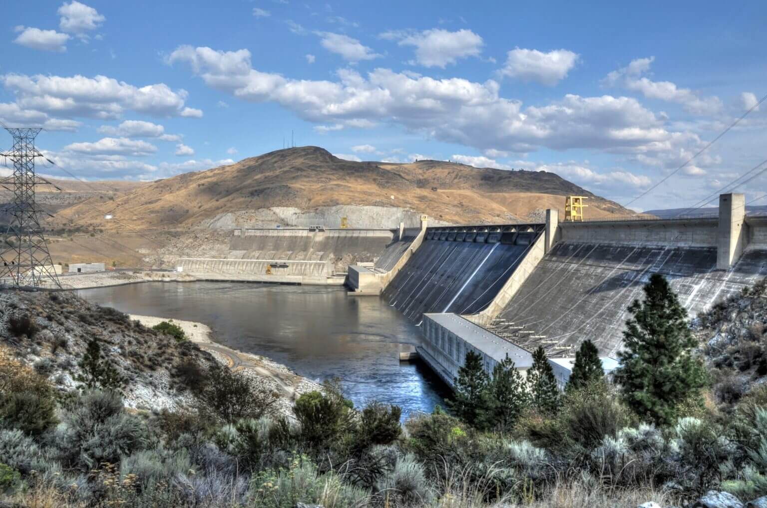 Pressure Reducing Valve Protects Major US Hydroelectric Dam | Aquestia